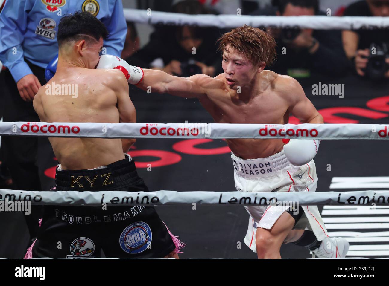 (L to R) Kim Ye-joon (KOR), Naoya Inoue (JPN), JANUARY 24, 2025 ...