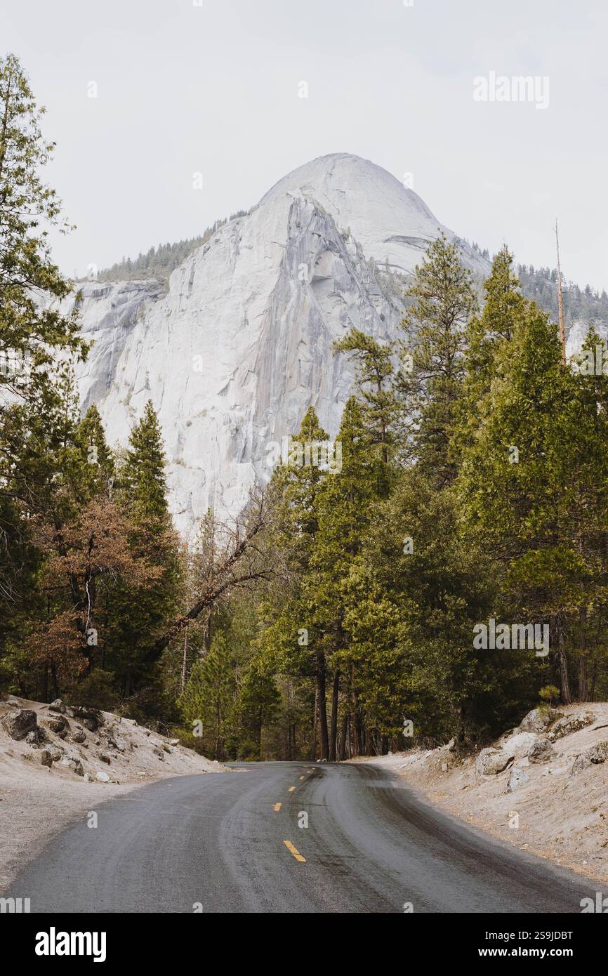 Yosemite National Park Stock Photo - Alamy