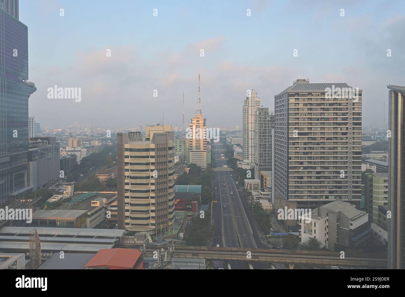 Si Ayutthaya Road at Phaya Thai junction in central Bangkok in the ...