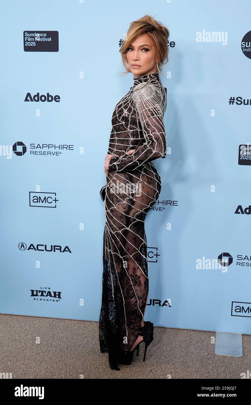 Jennifer Lopez, a cast member in "Kiss of the Spider Woman," turns back ...