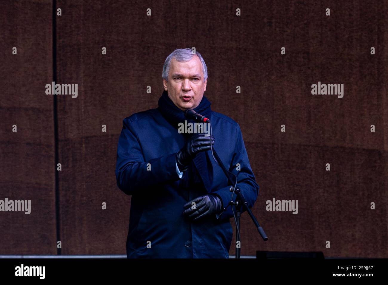 Warsaw, Poland. 26th Jan, 2025. Pavel Latushko speaks during the March ...