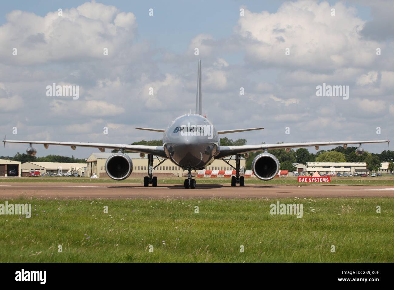 15004, an Airbus CC-150T operated by the Royal Canadian Air Force ...