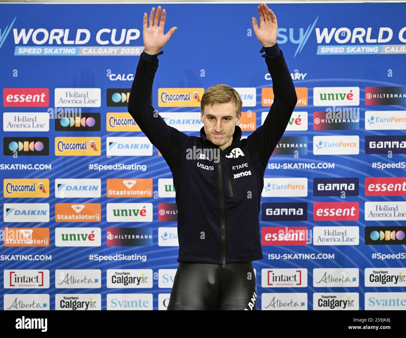 Jordan Stolz of United States, celebrates during an award ceremony of ...