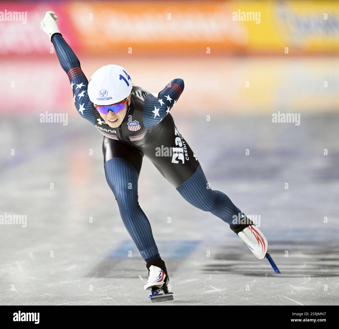 Greta Myers of United States competes during mass start women's in ISU ...