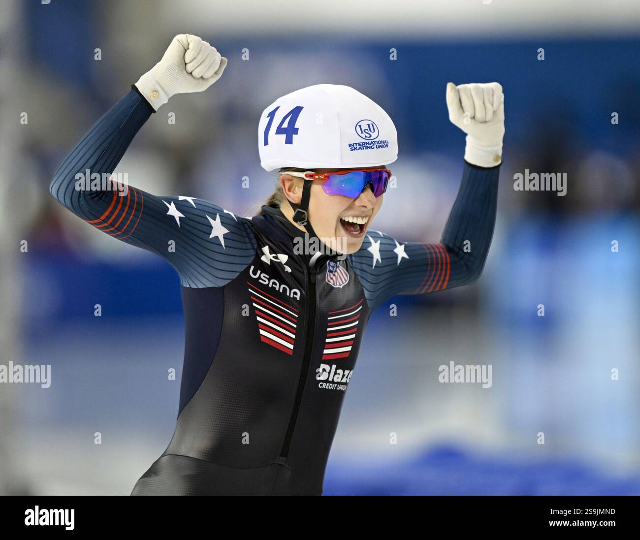 Greta Myers of United States competes during mass start women's in ISU ...
