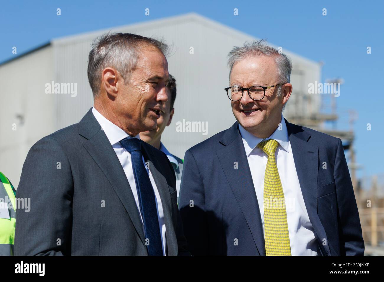 Australian Prime Minister Anthony Albanese talks with Western Australia ...
