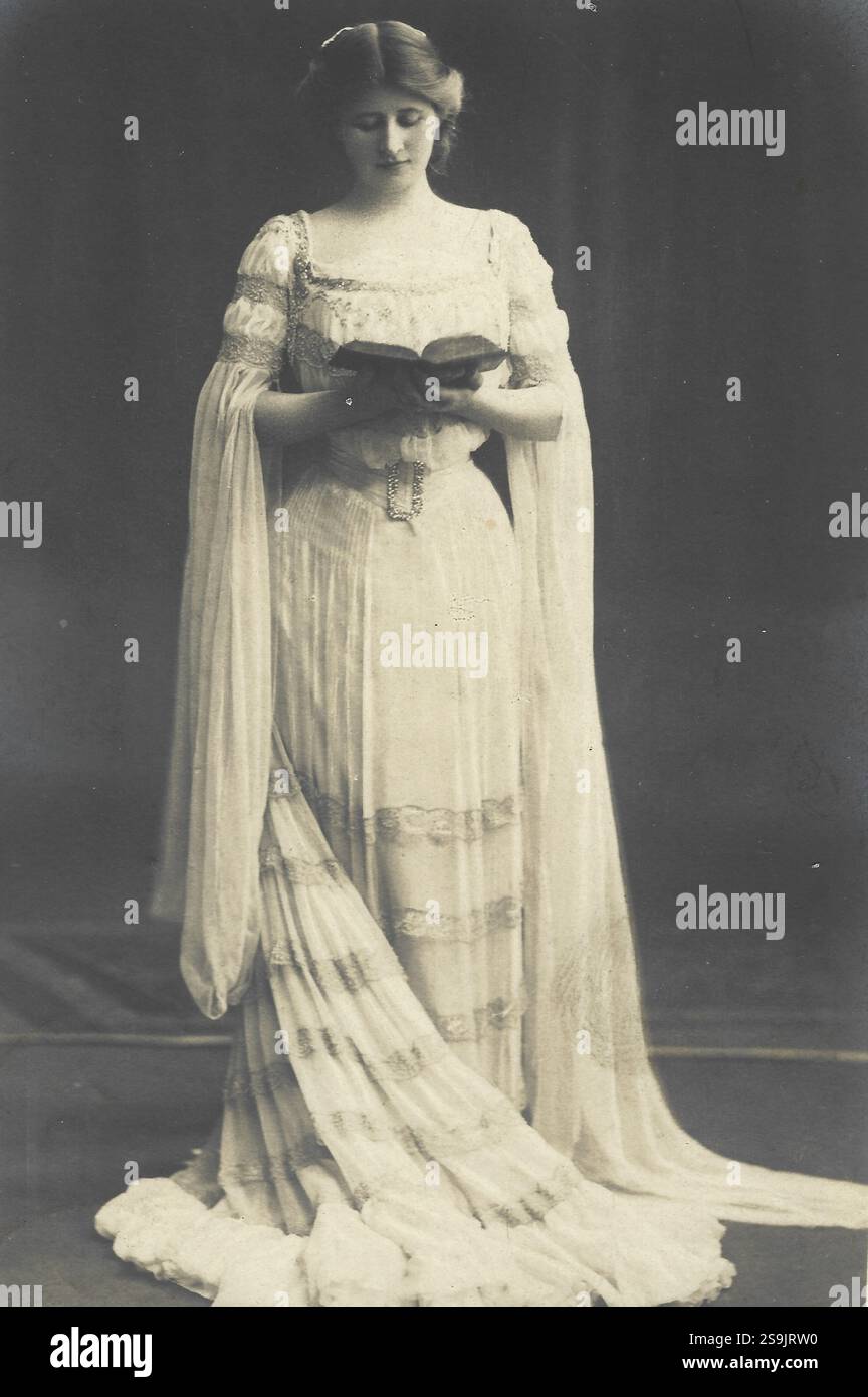 Mary Anderson- a vintage image of Mary Anderson early 20th Century ...