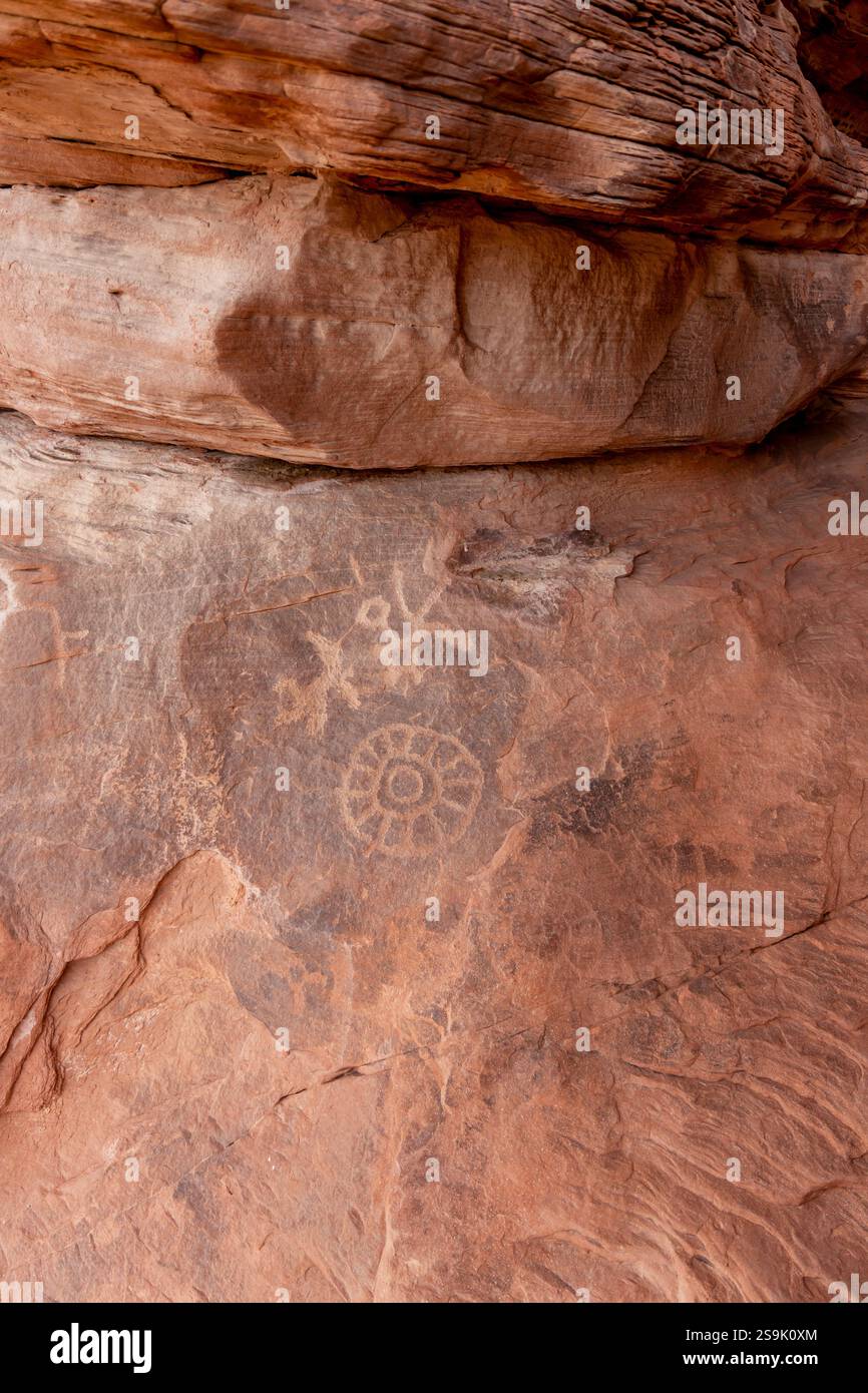 Prehistoric Petroglyphs in the Valley of Fire State Park, Nevada Stock ...