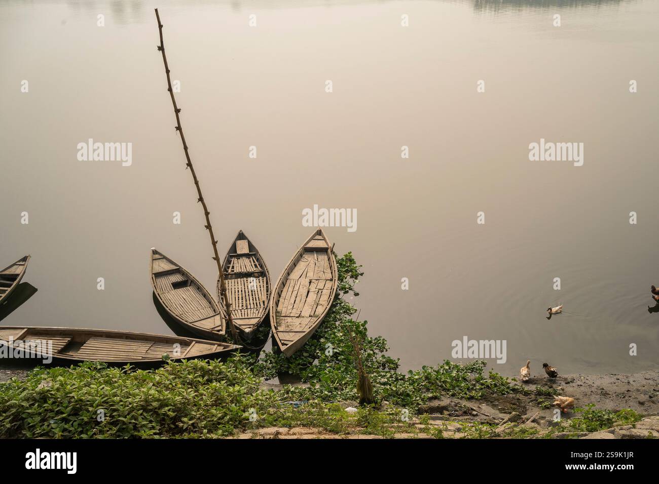 Bangladeshi traditional boat in the river near Dhaka Stock Photo - Alamy