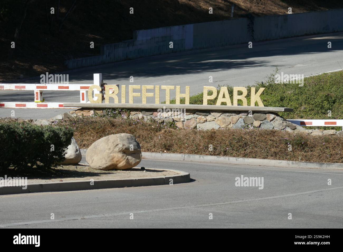 Los Angeles, California, USA 24th January 2025 Griffith Park Sign in ...