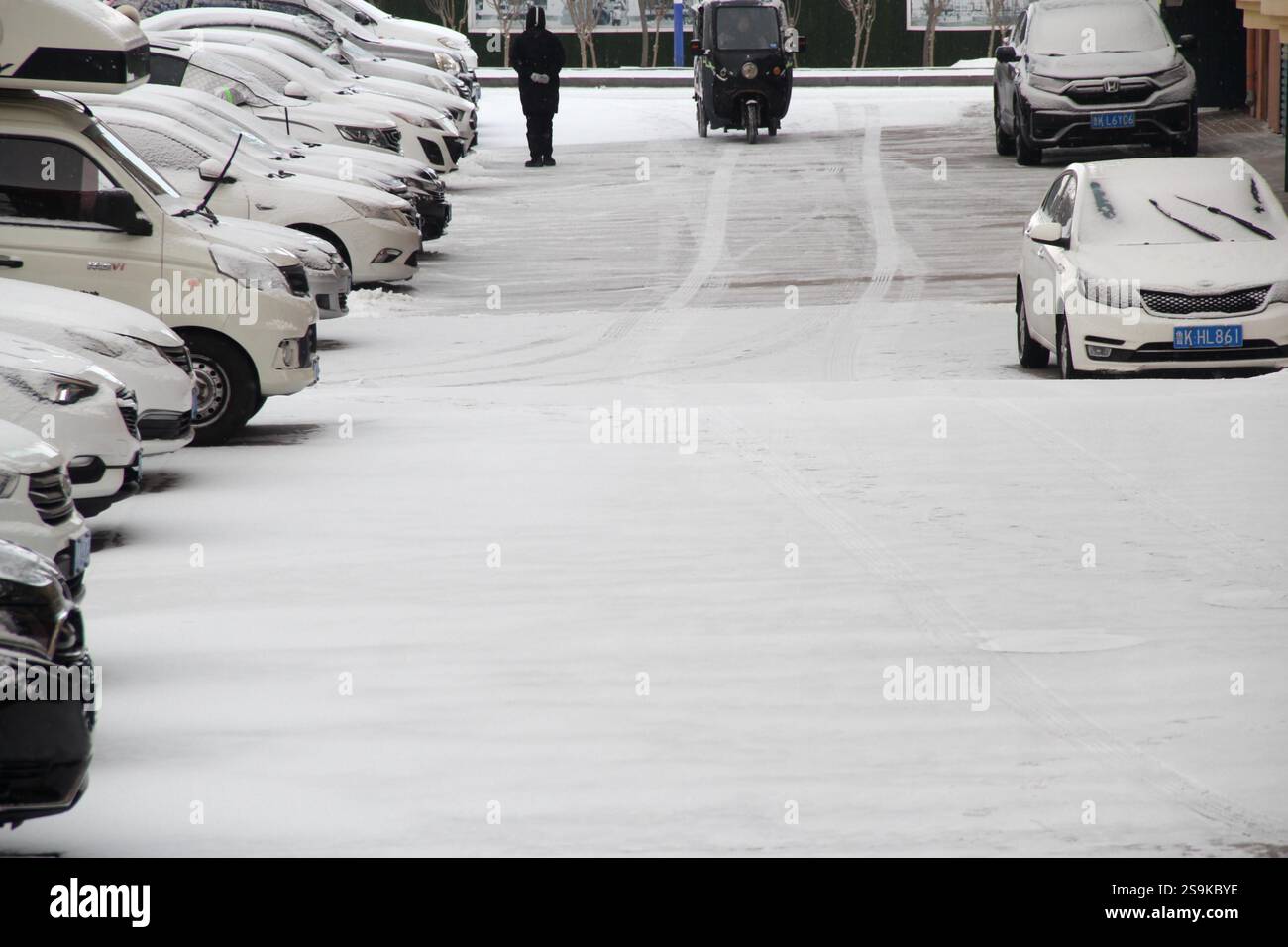 Weihai welcomes a snowfall, Weihai City, east China's Shandong Province ...