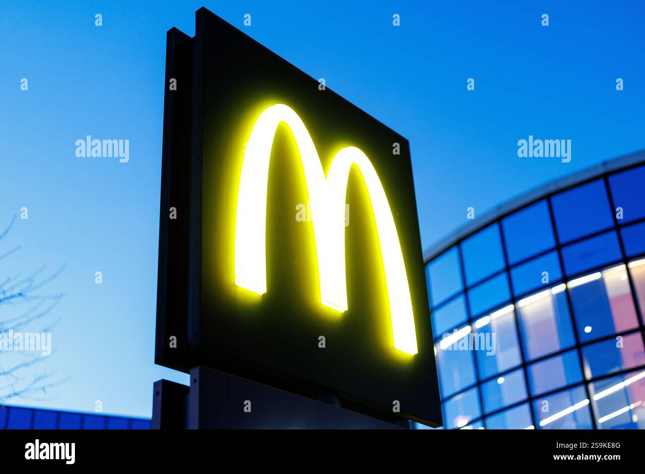 Munich, Germany. 26th Jan, 2025. The illuminated McDonald's lettering ...
