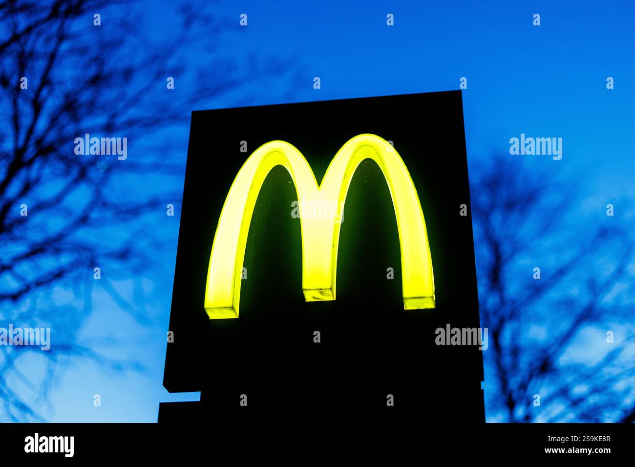 Munich, Germany. 26th Jan, 2025. The illuminated McDonald's lettering ...