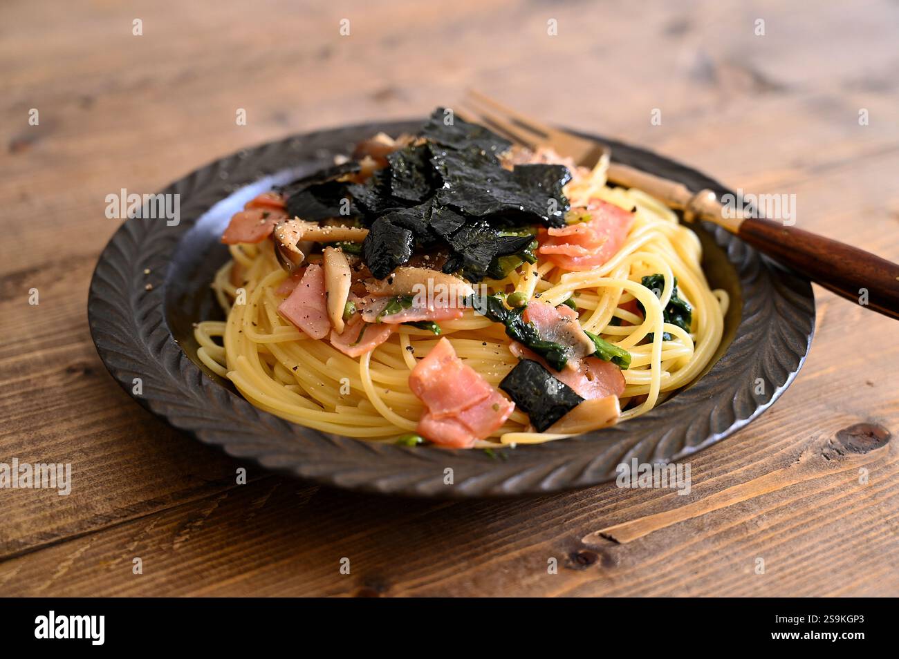 Japanese pasta with Japanese pepper Stock Photo - Alamy
