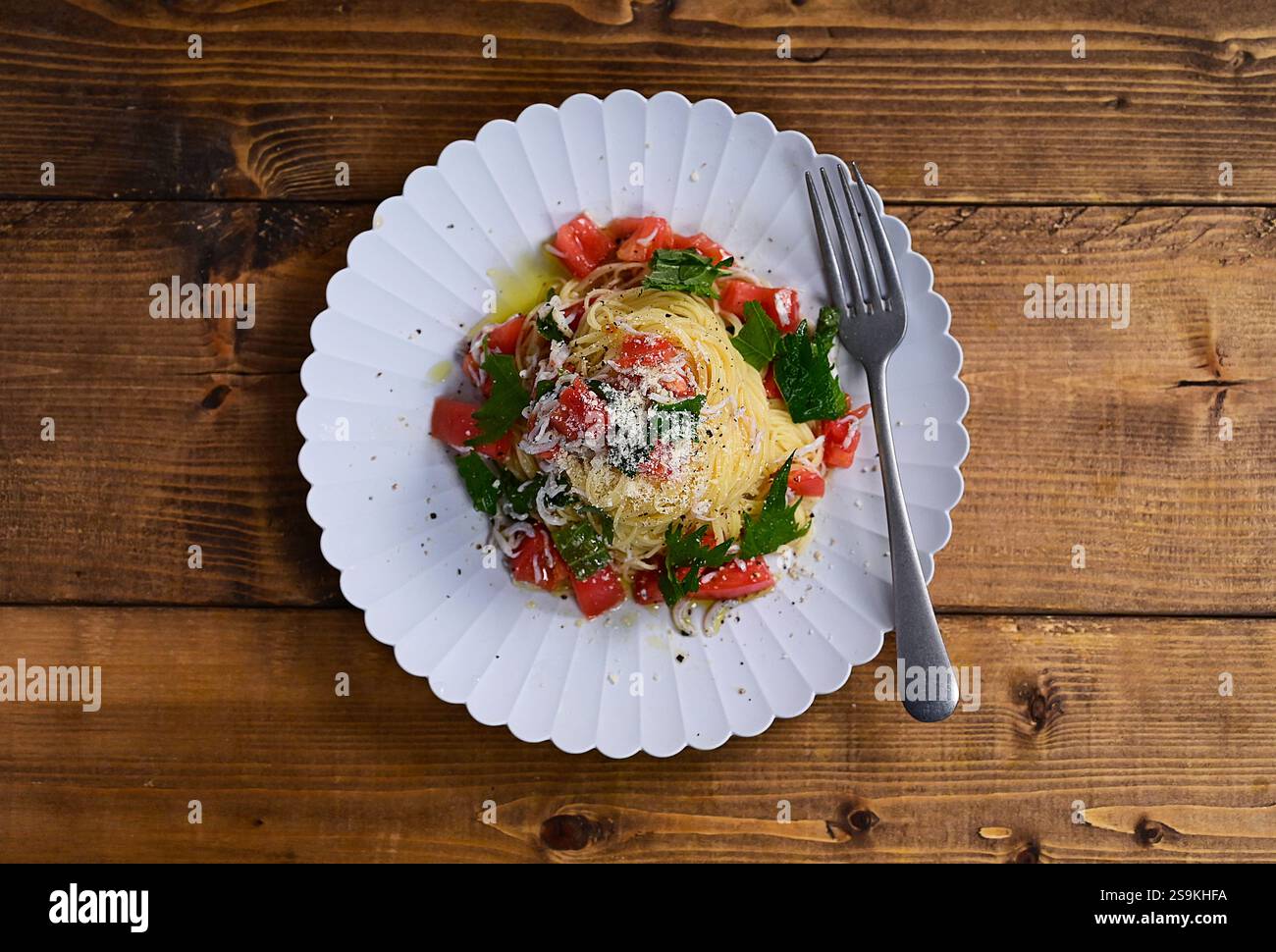 Japanese cold pasta with tomatoes, shiso leaves and shirasu ( baby ...