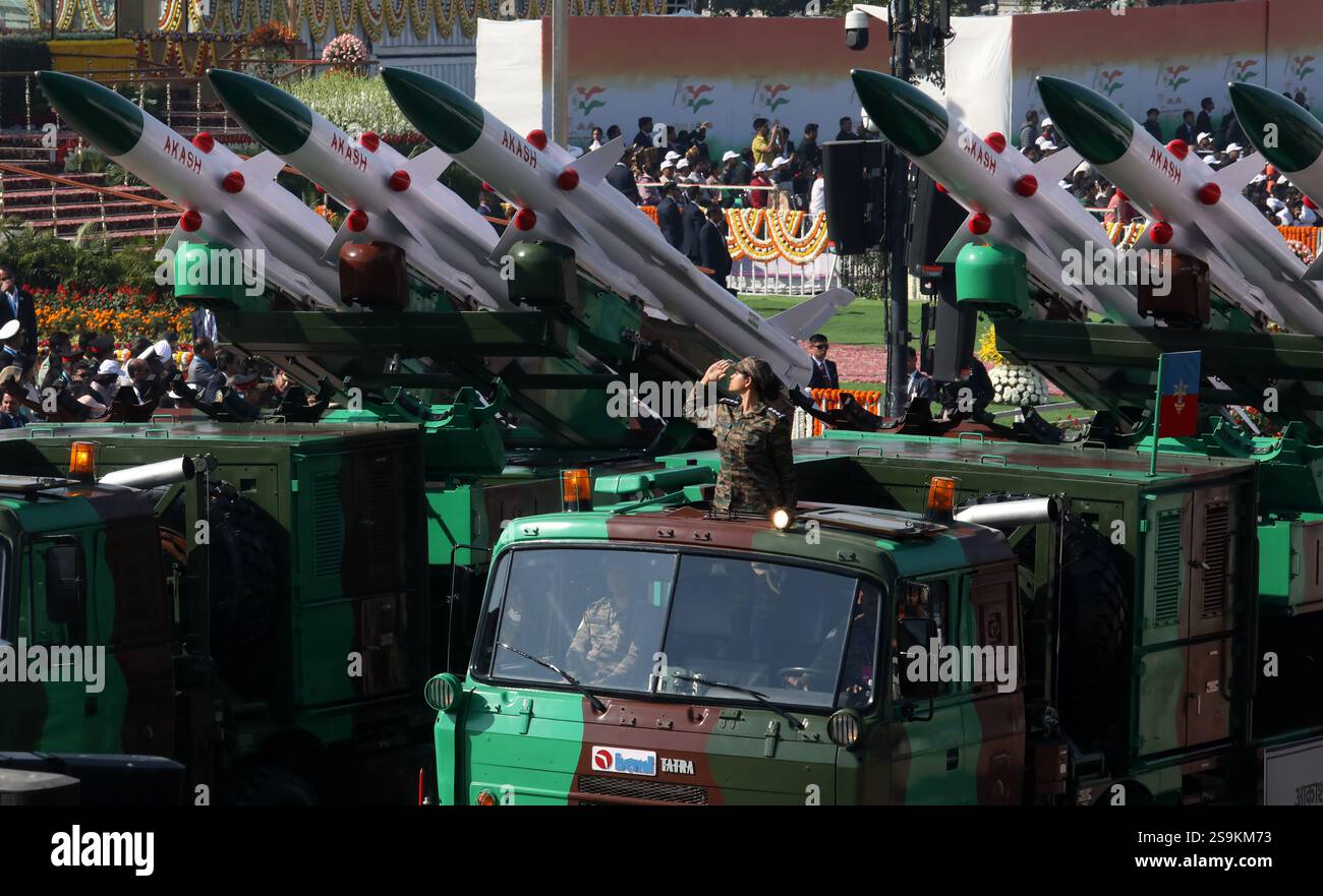 New Delhi, India. 26th Jan, 2025. India's army "Akash" missile system ...