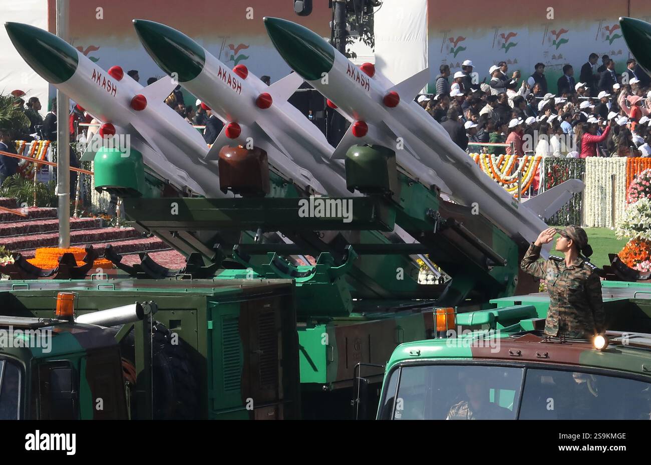 New Delhi, India. 26th Jan, 2025. India's army "Akash" missile system ...