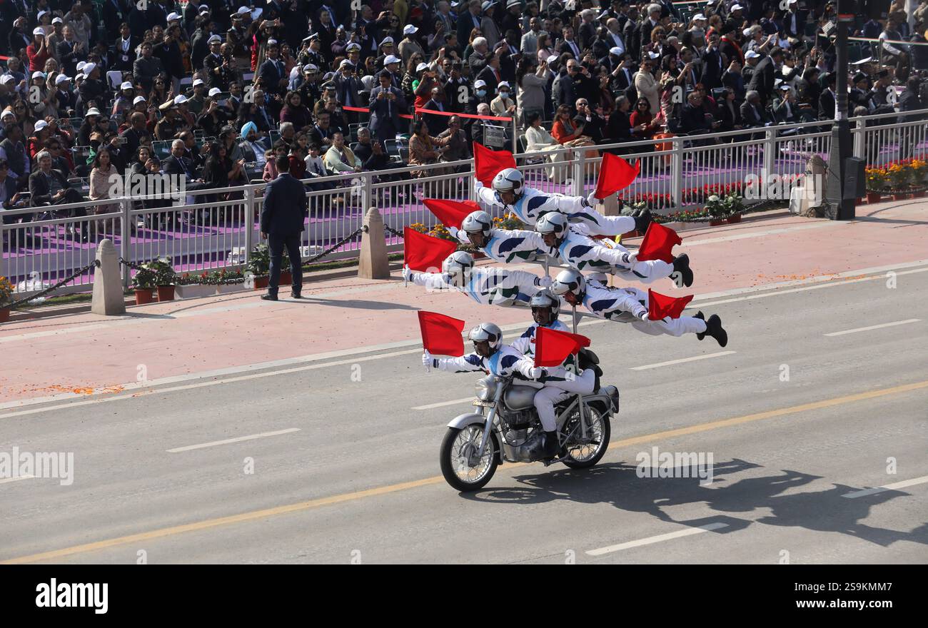 New Delhi, India. 26th Jan, 2025. The Dare Devils, motorcycle riders in ...