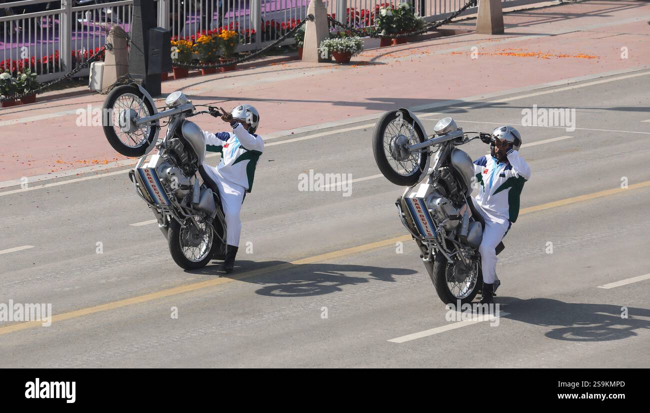 India republic day parade motorcycle hi-res stock photography and ...