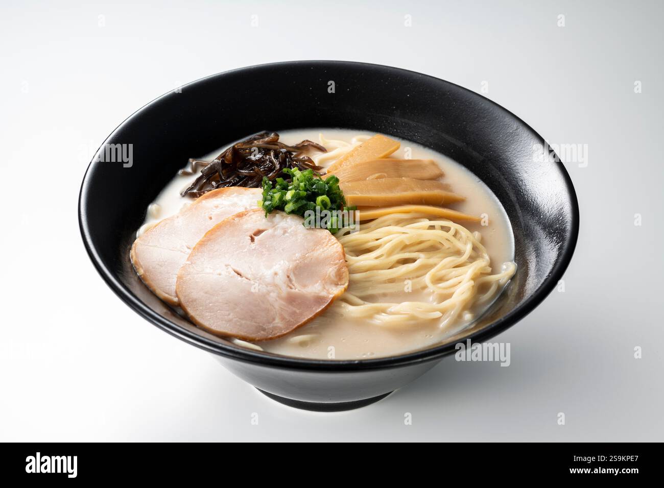 Tonkotsu ramen with white back Stock Photo - Alamy