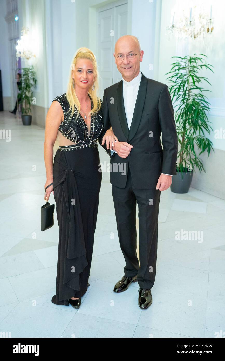 Vienna, Austria. 24th Jan, 2025. Ball of the Viennese economy at the ...