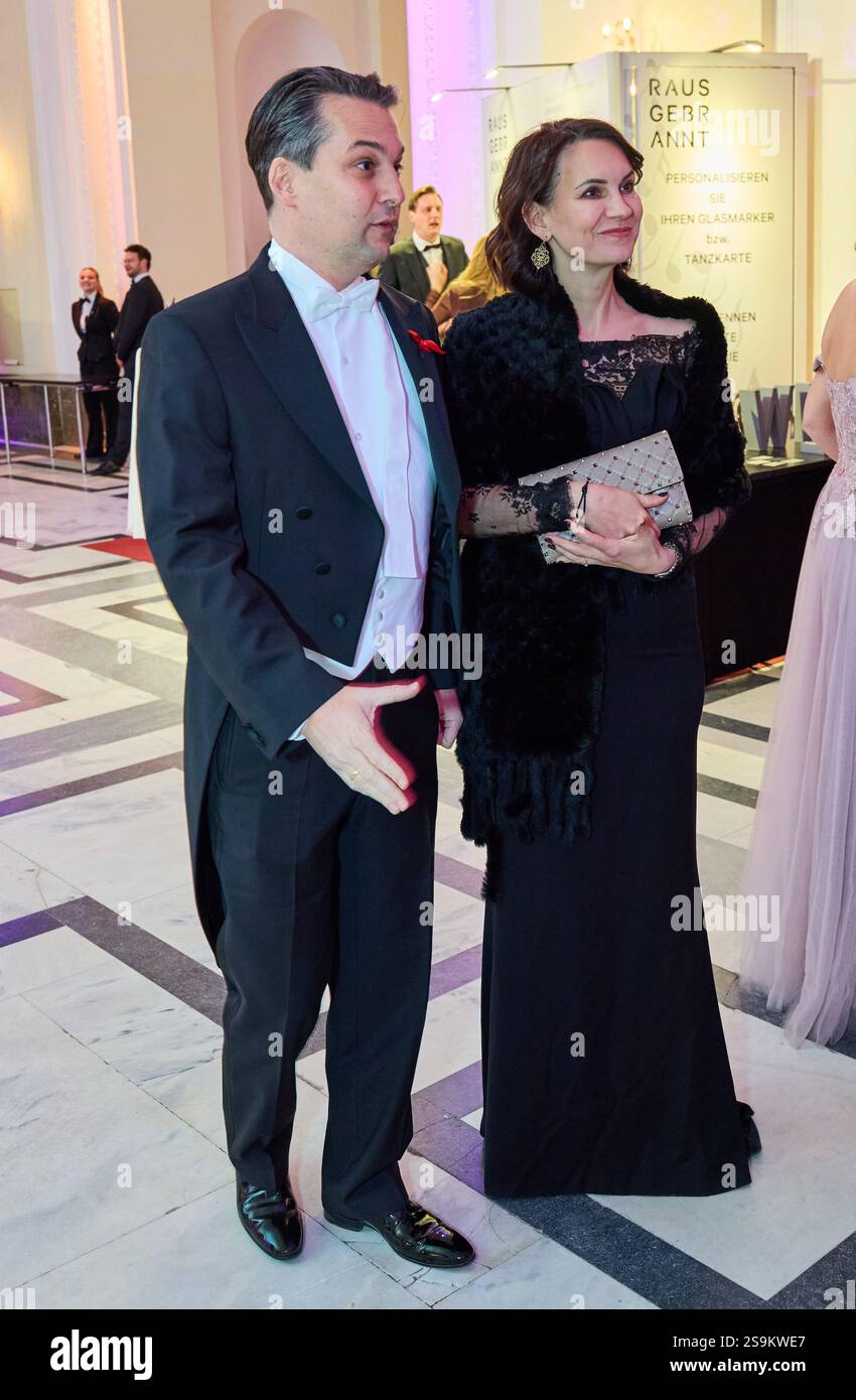 Vienna, Austria. 24th Jan, 2025. Ball of the Viennese economy at the ...