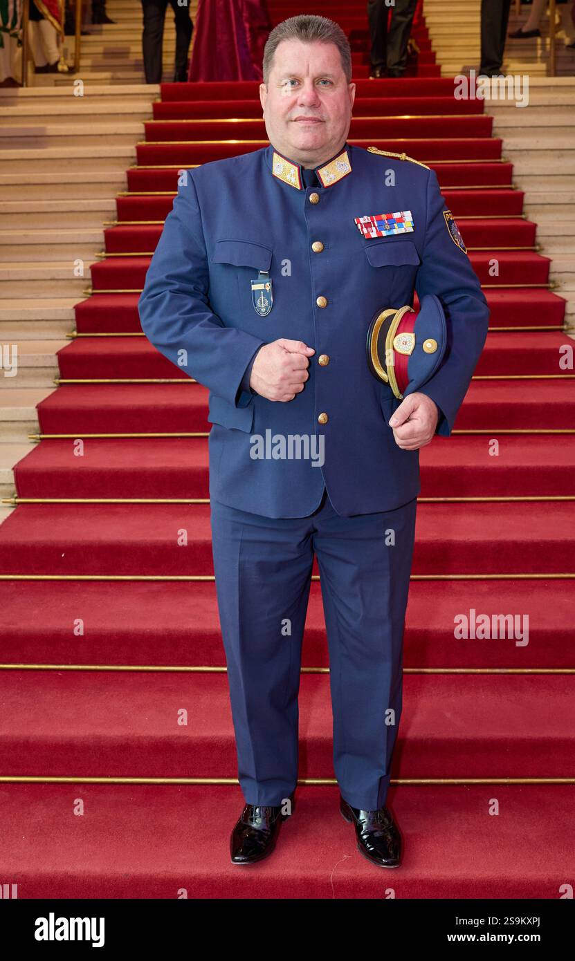 Vienna, Austria. 24th Jan, 2025. Ball of the Viennese economy at the ...