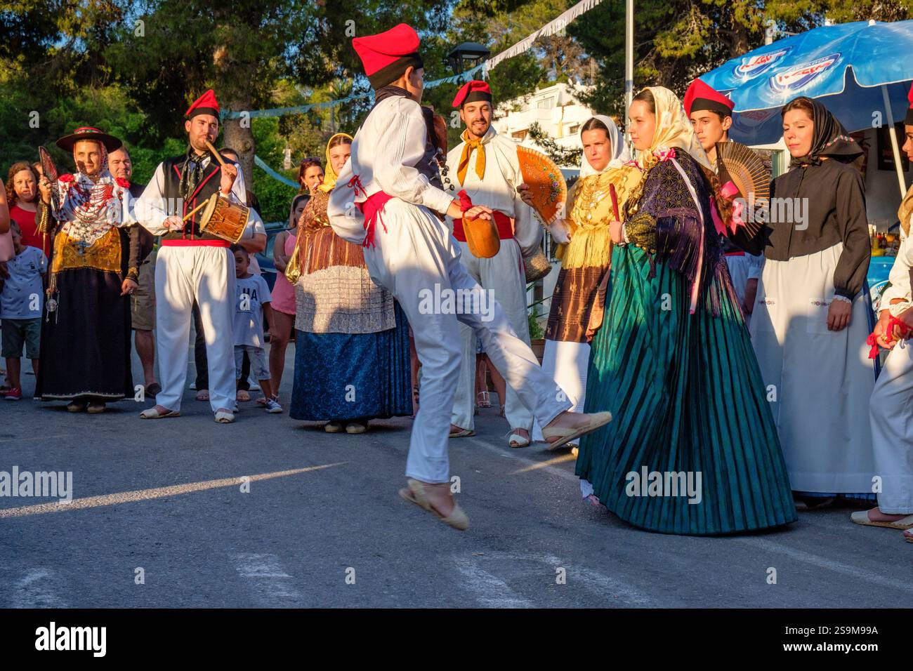 couples dancing, Traditional country dance "ball pagès", typical Ibizan ...