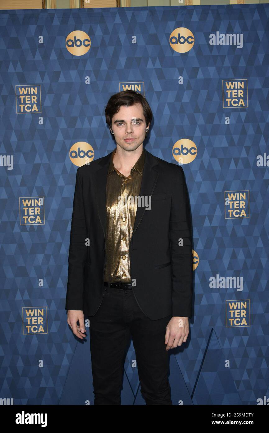 Reid Ewing at the ABC TCA Winter Press Tour, Arrivals, Los Angeles, USA ...