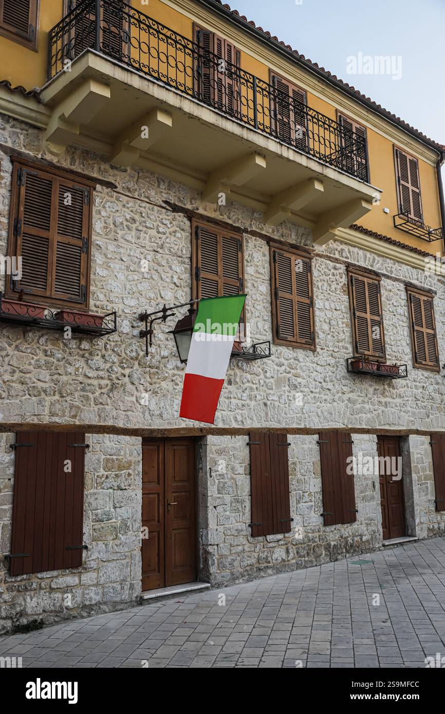 Highlighting the picturesque architect hi-res stock photography and ...