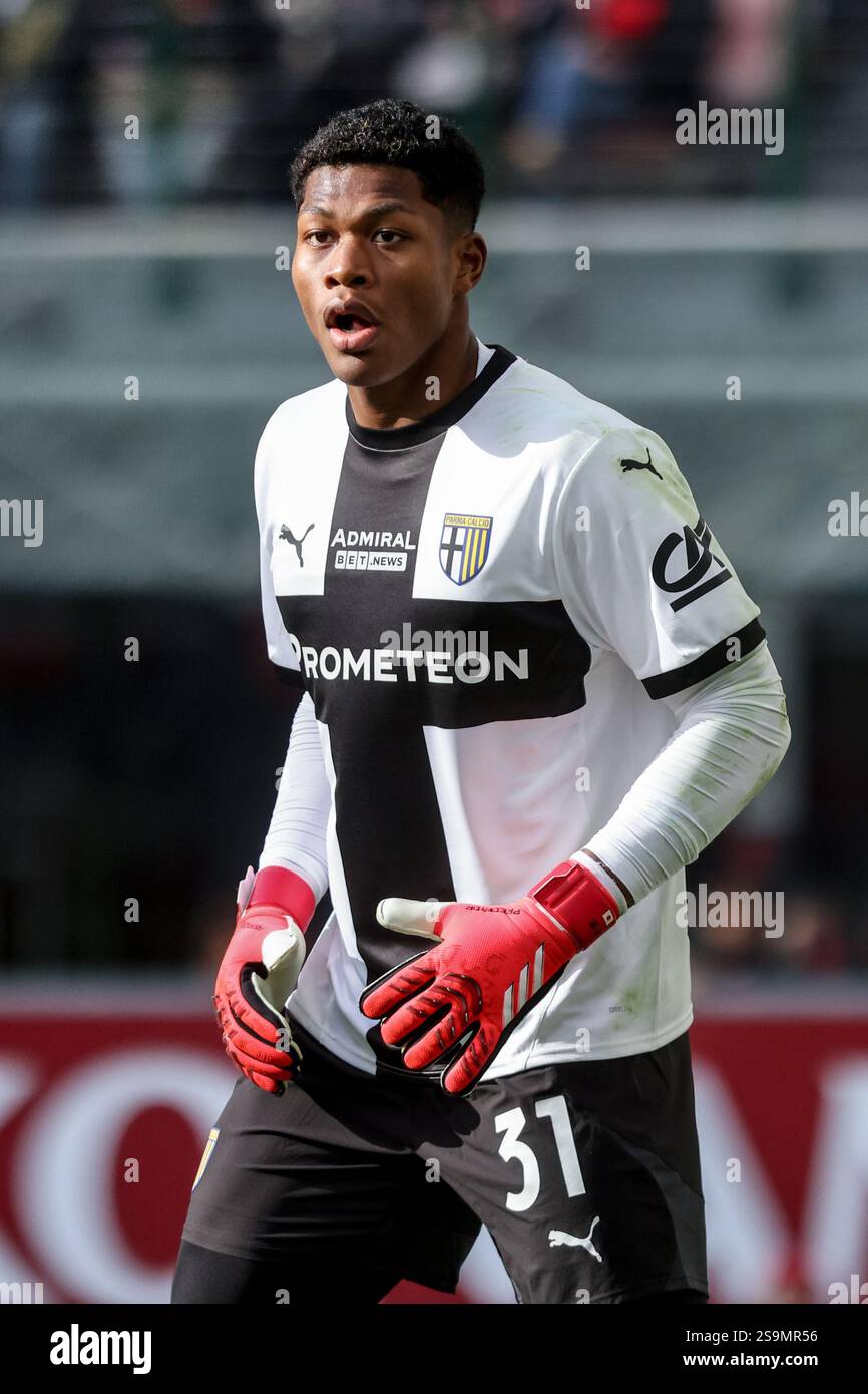 Milano, Italia. 26th Jan, 2025. Parma Calcio's goalkeeper Zion Suzuki ...