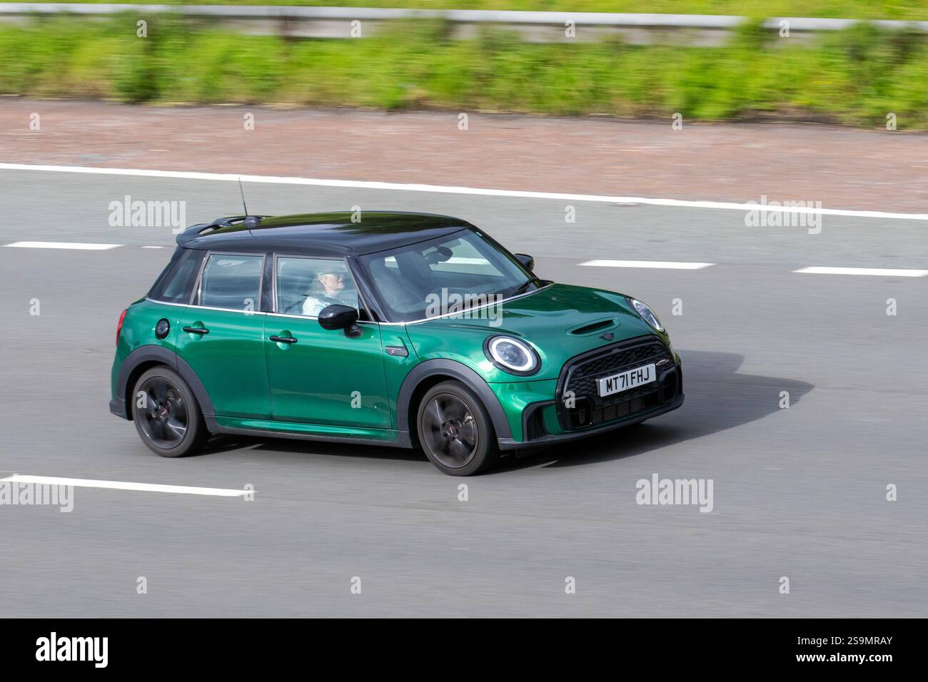 2022 Green Mini Cooper S Sport Auto. MINI HATCHBACK 2.0 Cooper S Sport ...