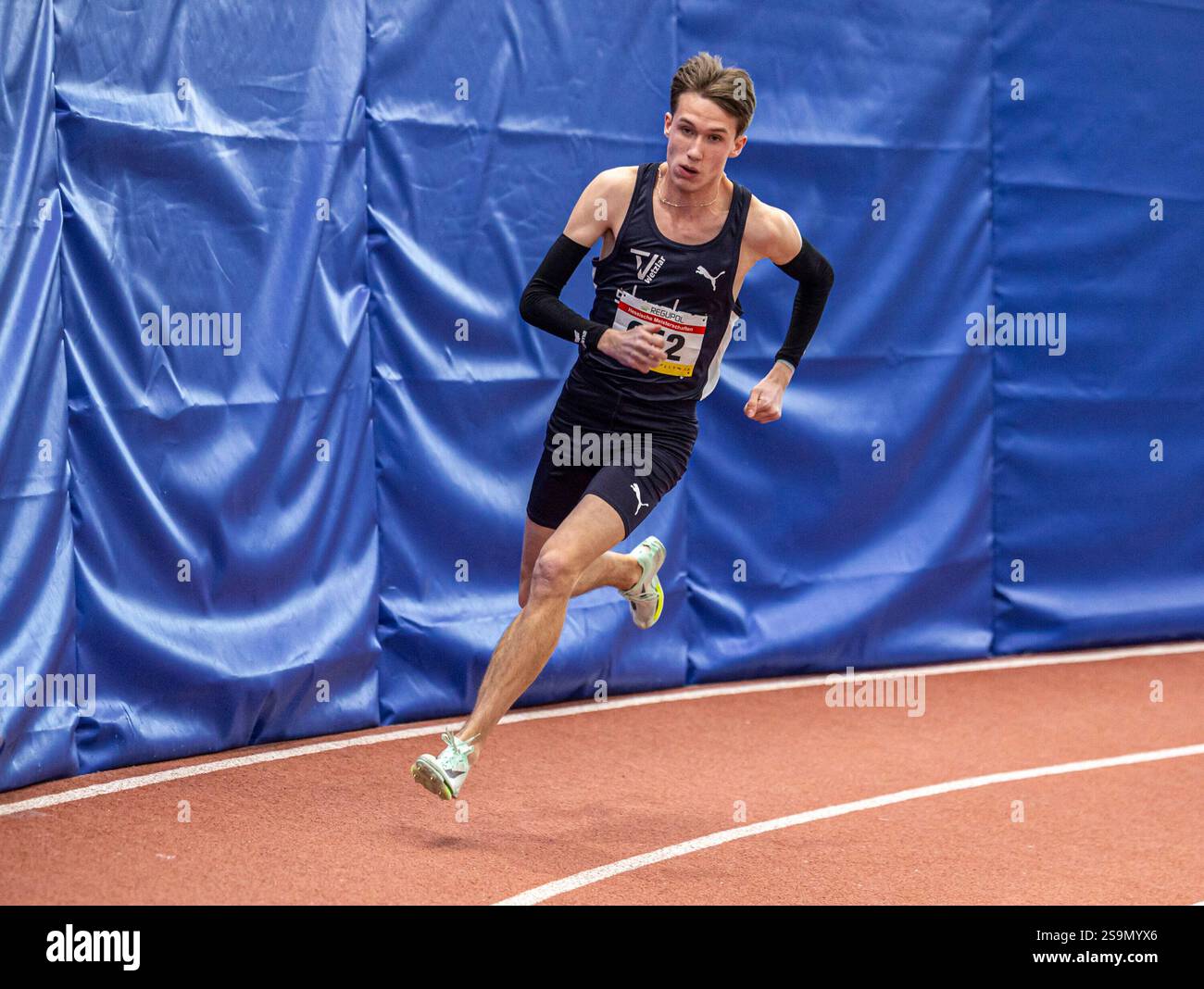 Frankfurt, Deutschland. 26th Jan, 2025. Tom St?ber (TV Wetzlar); Hessische Hallenmeisterschaften ...
