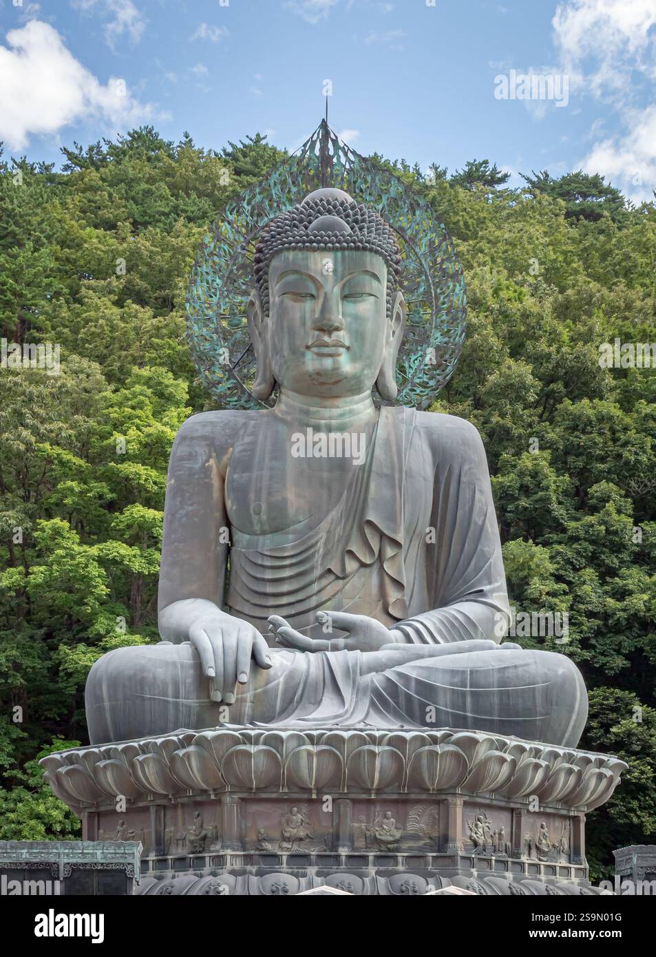 The Great Unification Buddha largest seated bronze statue buddha in the ...