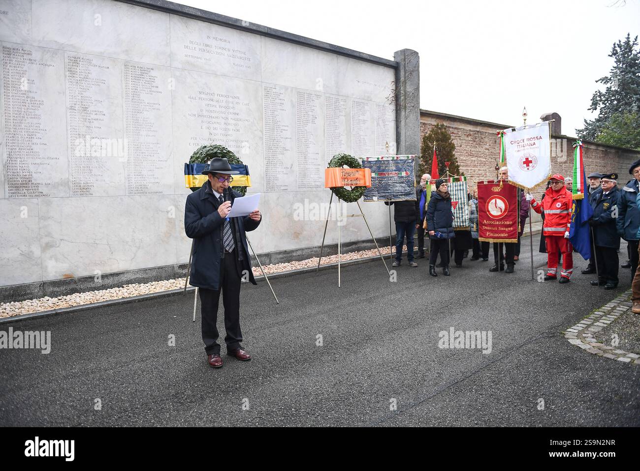 Torino, Italia. 27th Jan, 2025. Ariel Finzi durante la commemorazione e ...