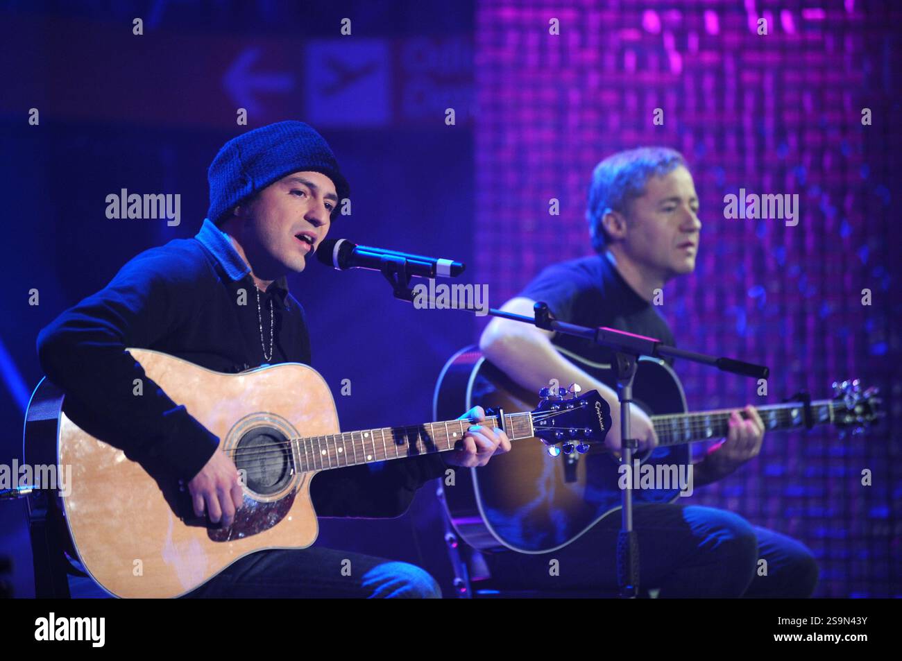 Milan Italy 25/11/2008 :Samuel singer and Max Casacci guitarist of the ...