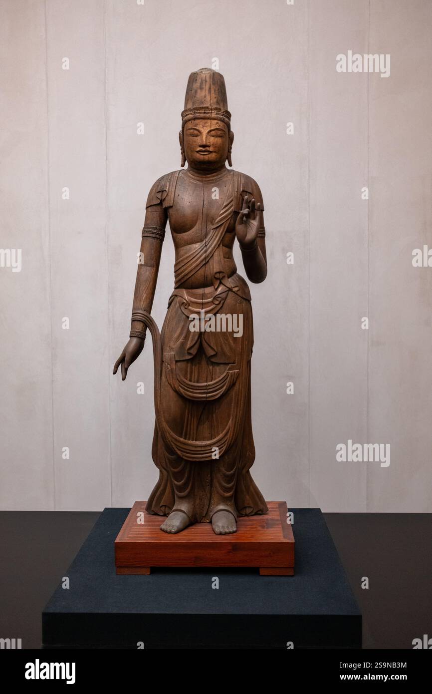 Wooden Statue Museum Nara Japan Stock Photo - Alamy