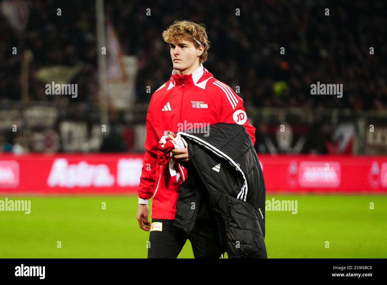 Tom Rothe (1. FC Union Berlin, #15) GER, FC St. Pauli vs. 1. FC Union ...
