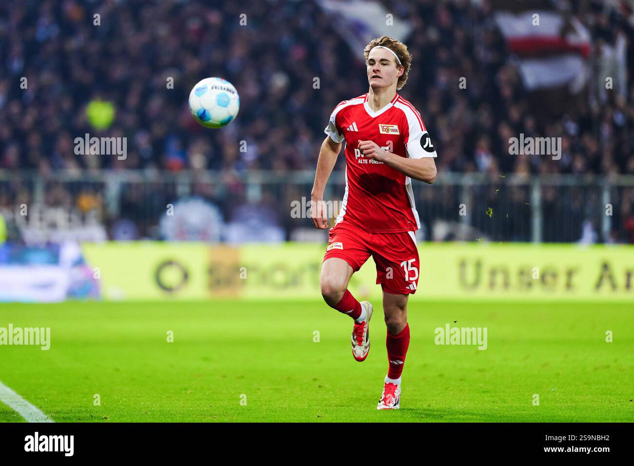 Tom Rothe (1. FC Union Berlin, #15) GER, FC St. Pauli vs. 1. FC Union ...