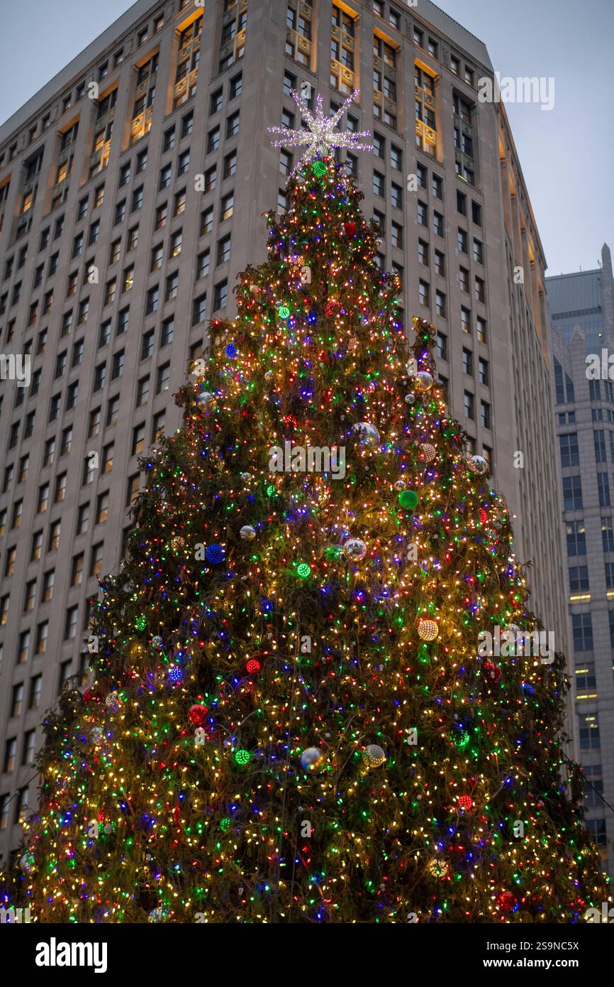 Campus matius park hi-res stock photography and images - Alamy