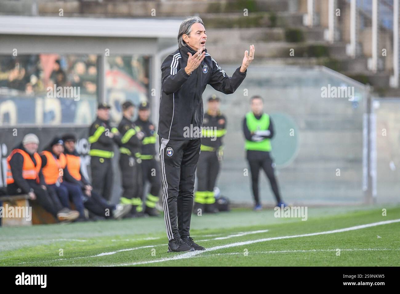 Pisa, Italy. 26th Jan, 2025. Head Coach Filippo Inzaghi (Pisa) during ...