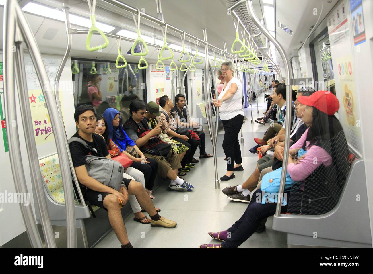 The passengers, which are dominated by tourists, use the convenient ...