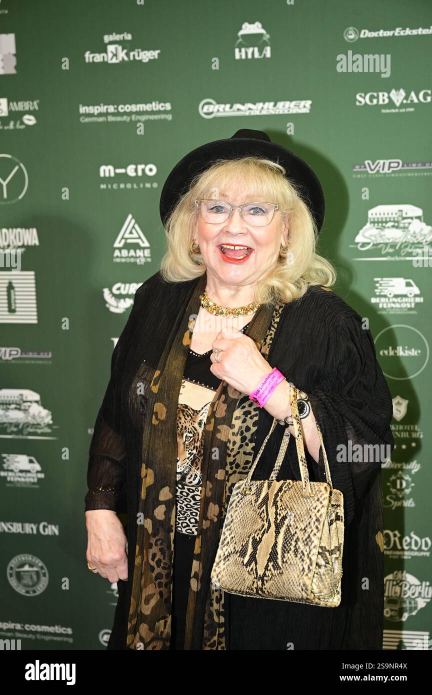 Eva Jacob bei der 7. Dschungelparty zum TV-Start von 'Ich bin ein Star ...