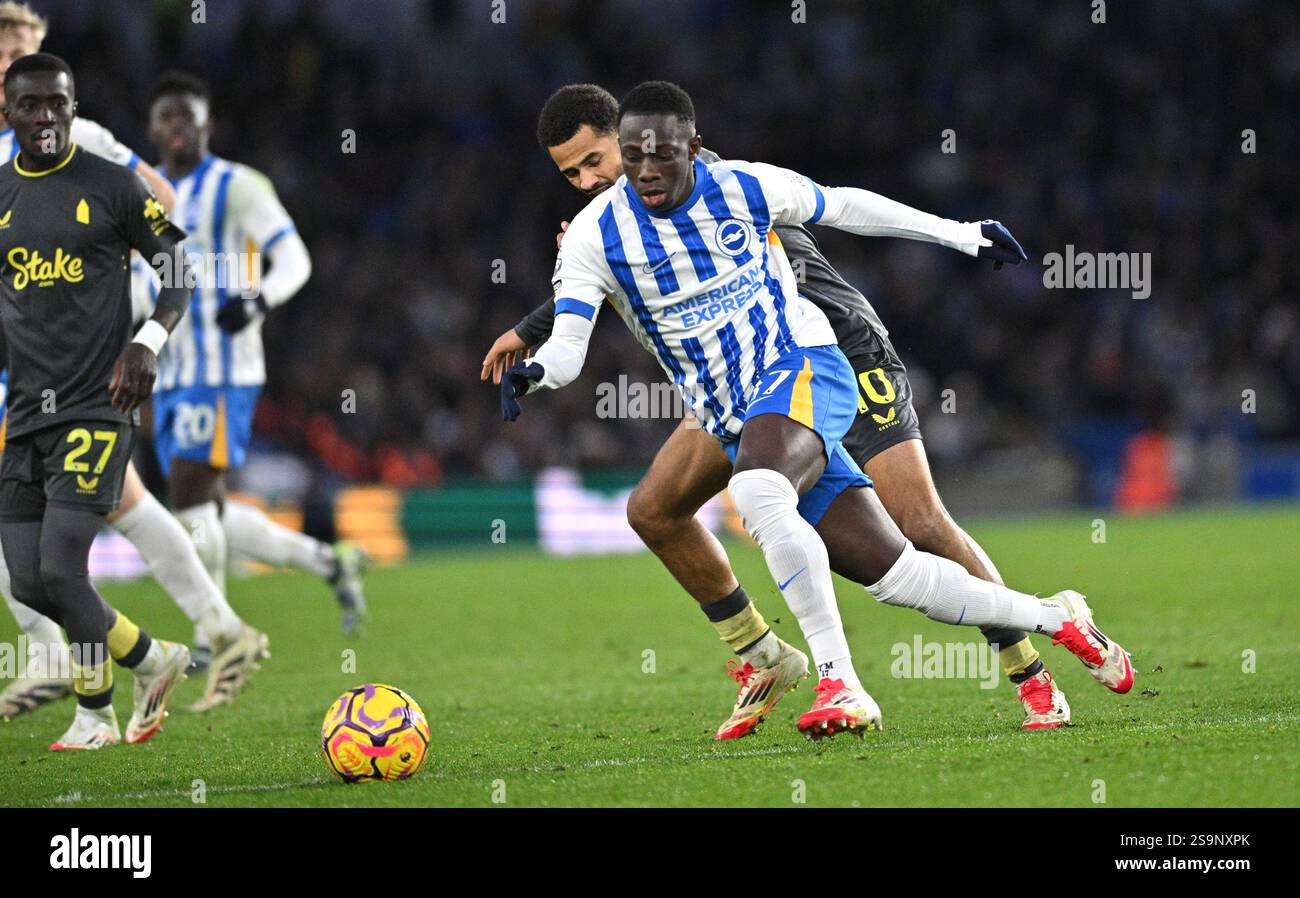 Footballer yankuba minteh 2025 hi-res stock photography and images - Alamy