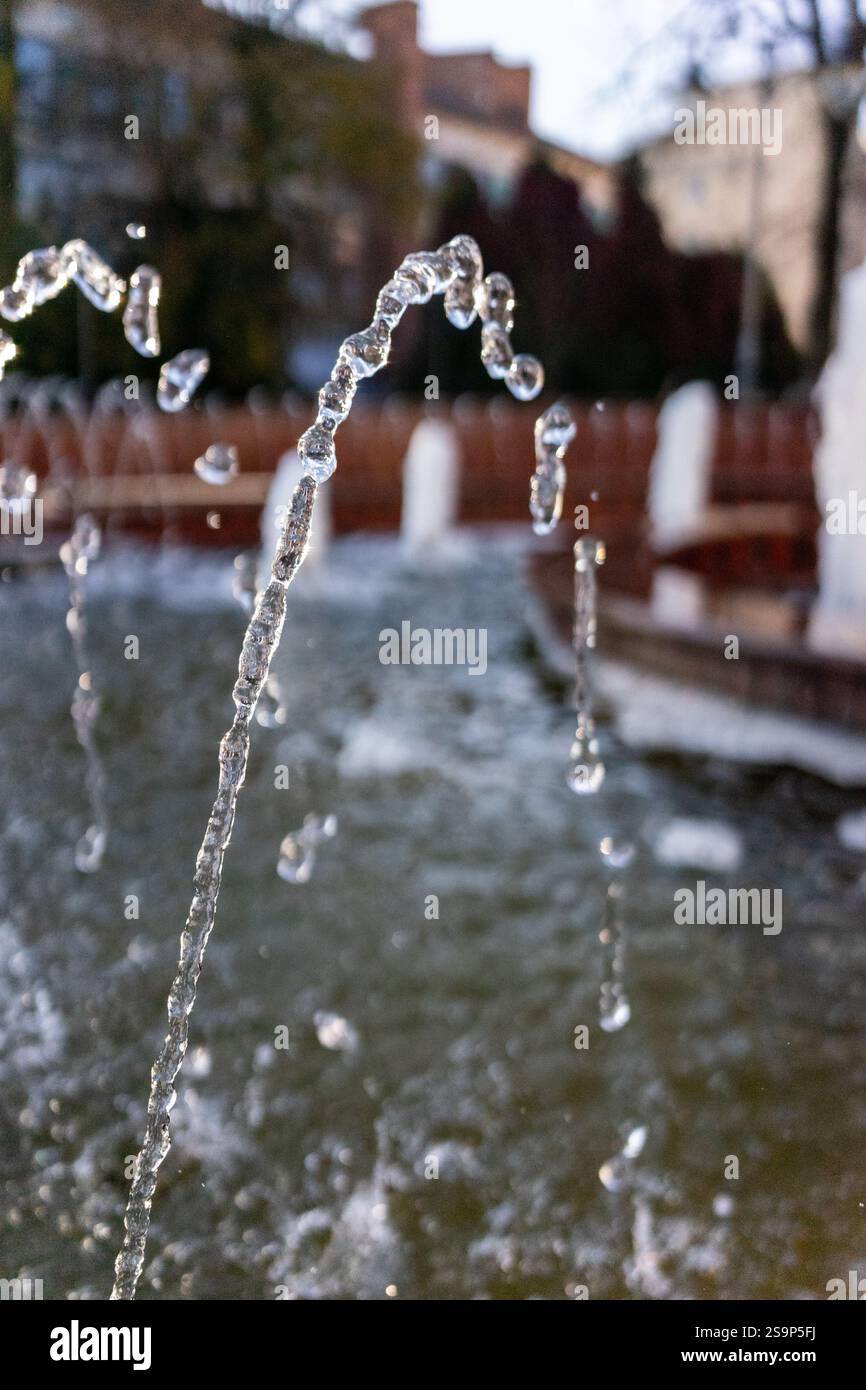 Family urban water park splash hi-res stock photography and images - Alamy