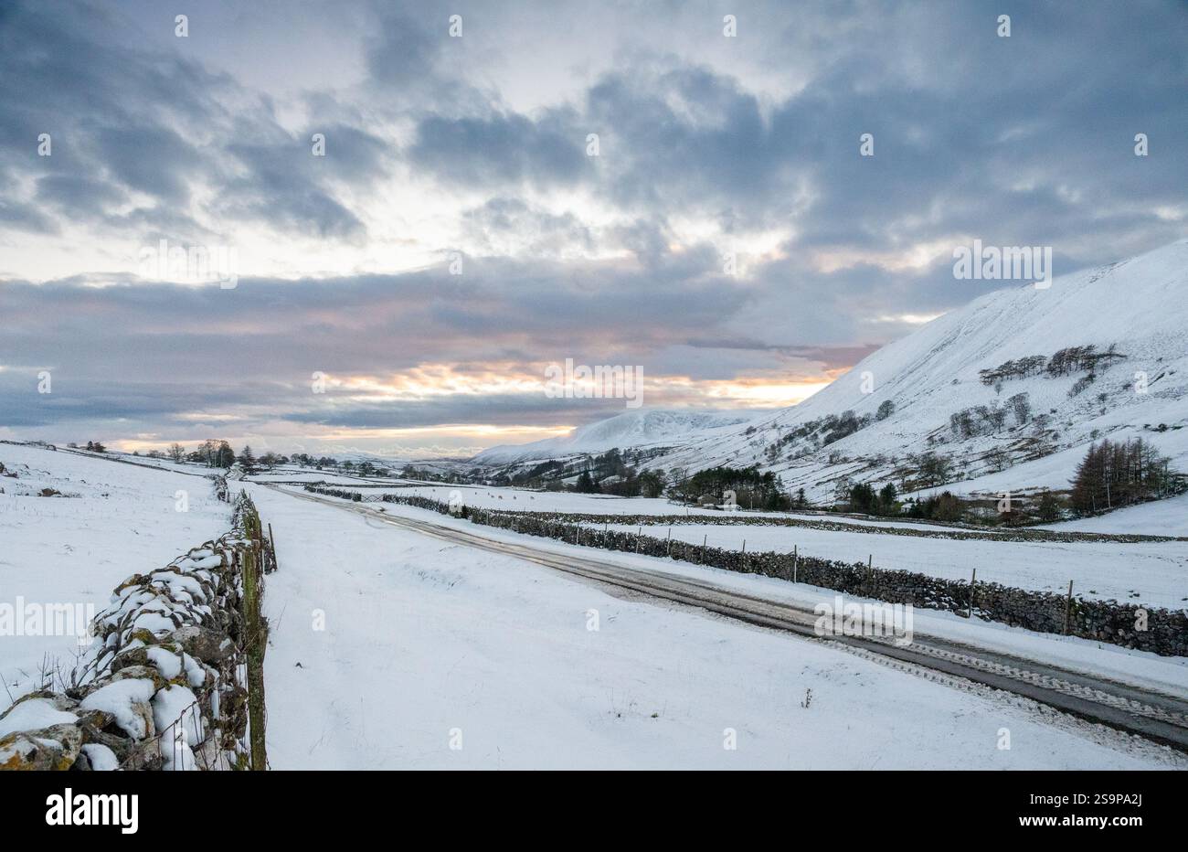 winter view of the howgills, Cumbria Stock Photo - Alamy