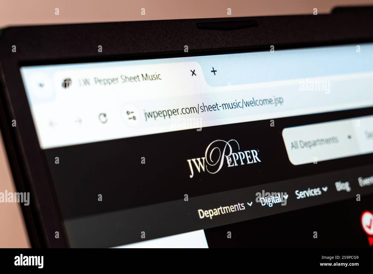 New York, USA - January 20, 2025: JW Pepper website offering sheet ...