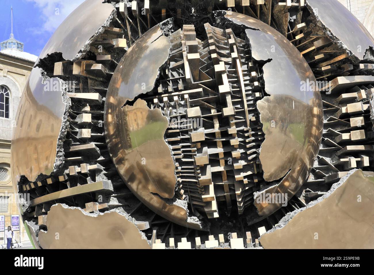 Mappa Monda, Sfera con Sfera, Globe, Palazzetto del Belvedere, Cortile ...