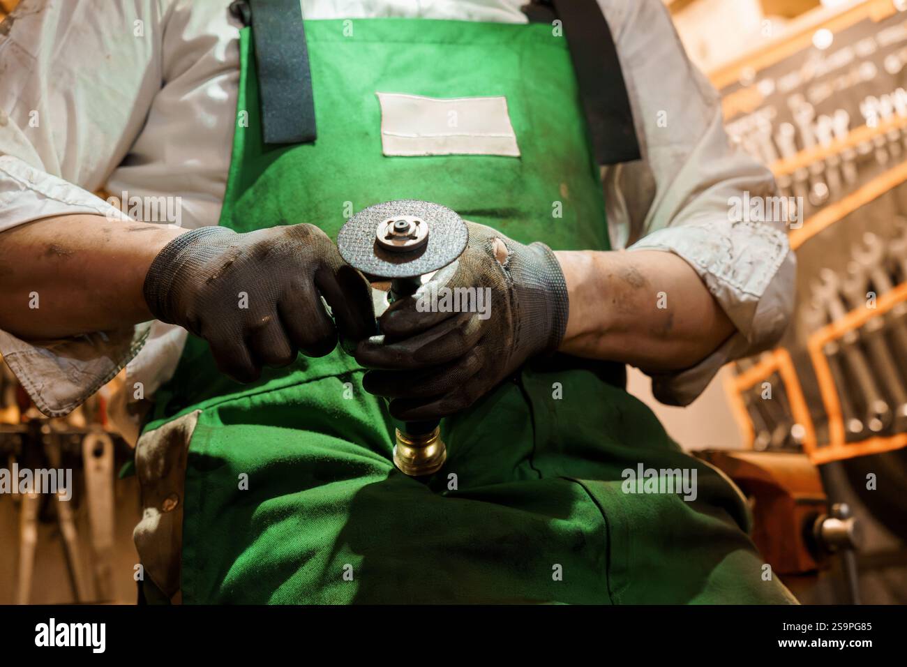 Artistry of metalwork hi-res stock photography and images - Alamy