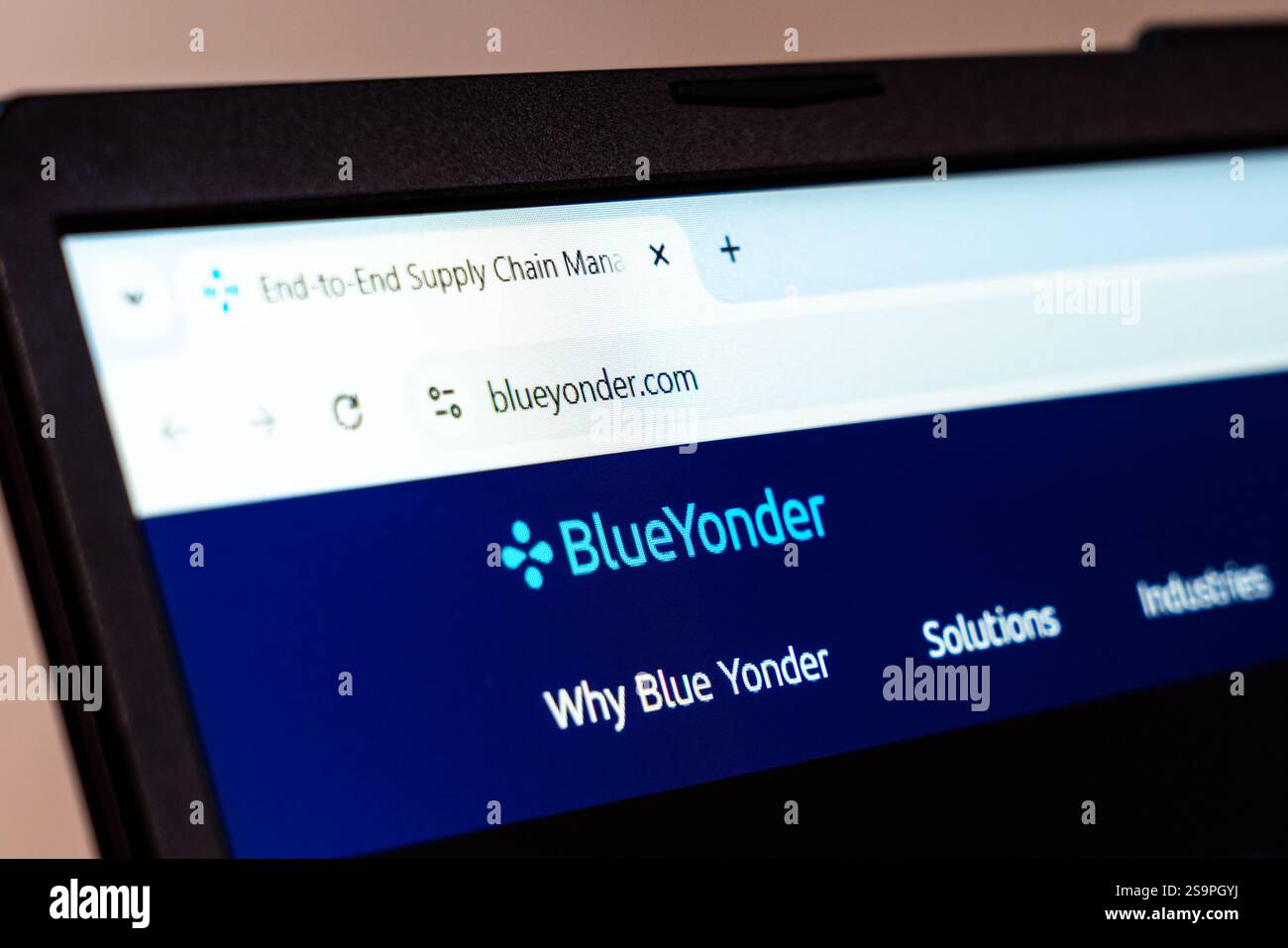 New York, USA - January 20, 2025: Blue Yonder website highlighting end-to-end supply chain ...